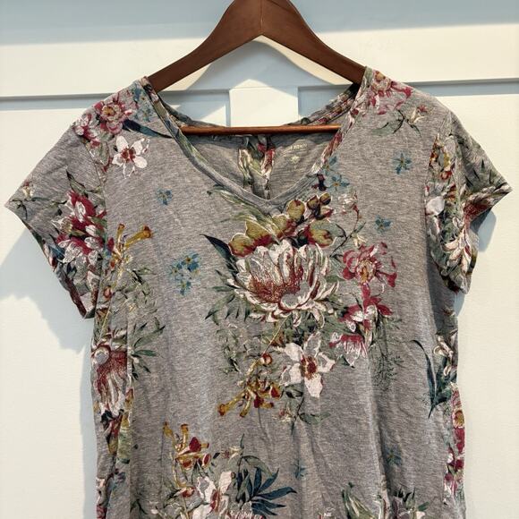 Ruff Hewn | Tops | Ruff Hewn Top Women Large Gray Floral Well Worn ...